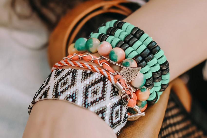 15 Fashion Jewelry Trends You Should Be Wearing | LoveToKnow