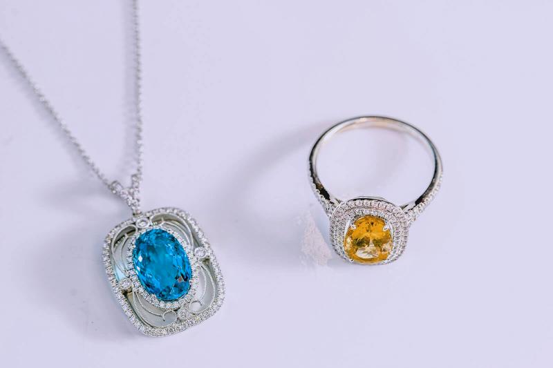 November Birthstones: Behind the Beauty of Topaz and Citrine | LoveToKnow