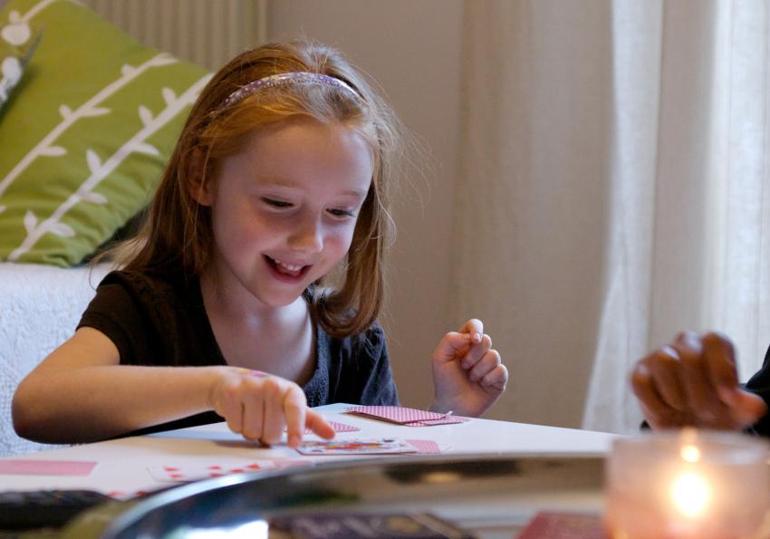 13 Easy Card Games for Kids That'll Keep Them Interested | LoveToKnow