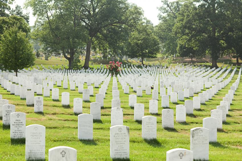 13 of the Most Famous & Fascinating Cemeteries in the U.S. | LoveToKnow