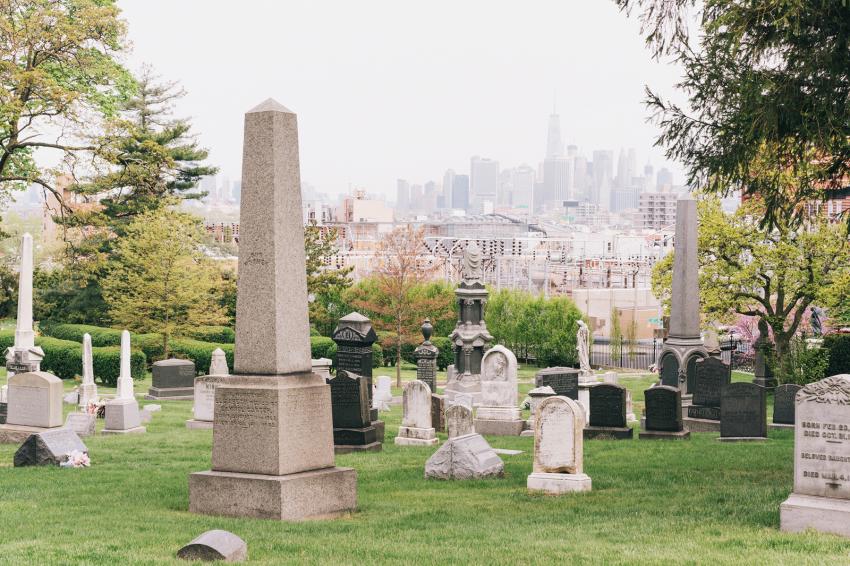 13 of the Most Famous & Fascinating Cemeteries in the U.S. | LoveToKnow