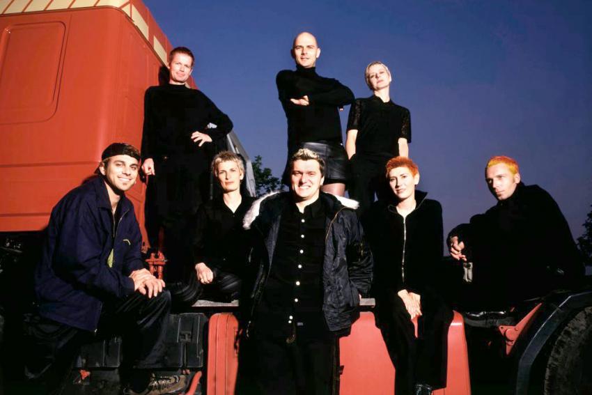 12 One-Hit Wonders You Might Have Forgotten About | LoveToKnow