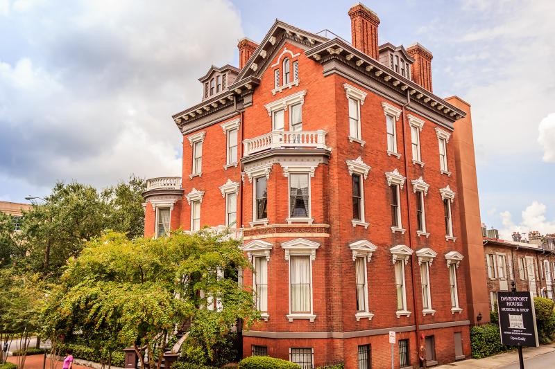 Haunted Houses in Georgia: 9 Must-See Paranormal Hotspots | LoveToKnow