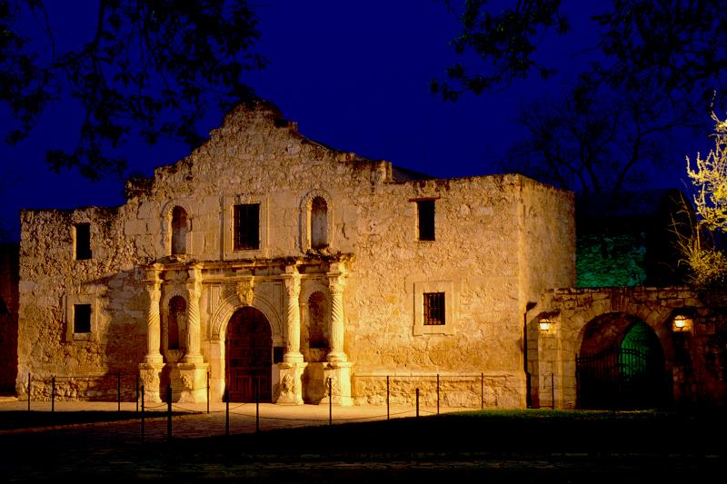 12 of the Spookiest & Most Haunted States in the United States | LoveToKnow