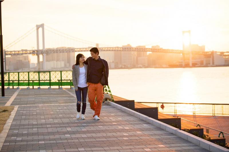 Low-Key & Fun Date Night Ideas for Introverts | LoveToKnow