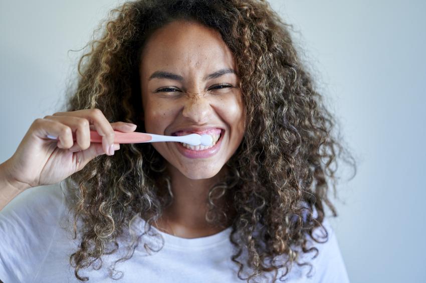How to Smell Good All Day: 11 Easy Tips to Keep You Feeling Fresh ...