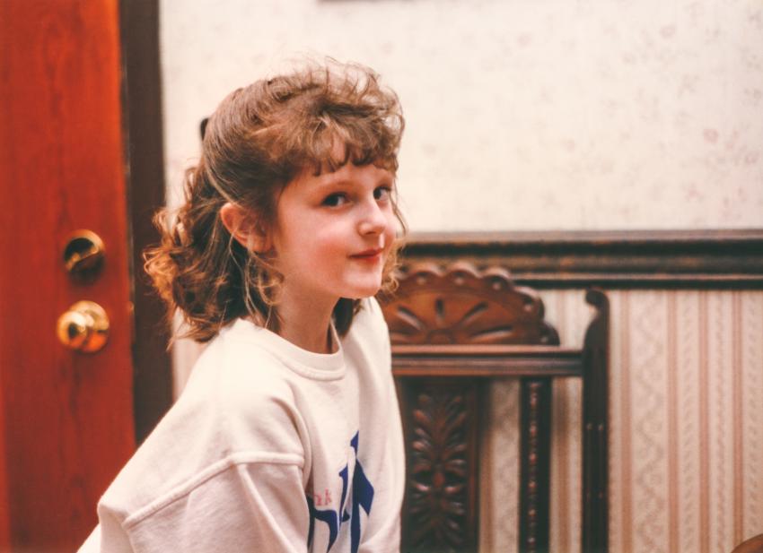 Iconic 90s Hairstyles: Ones We Loved and Some We'd Love to Forget ...