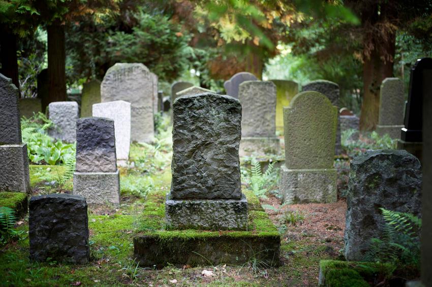13 of the Most Famous & Fascinating Cemeteries in the U.S. | LoveToKnow