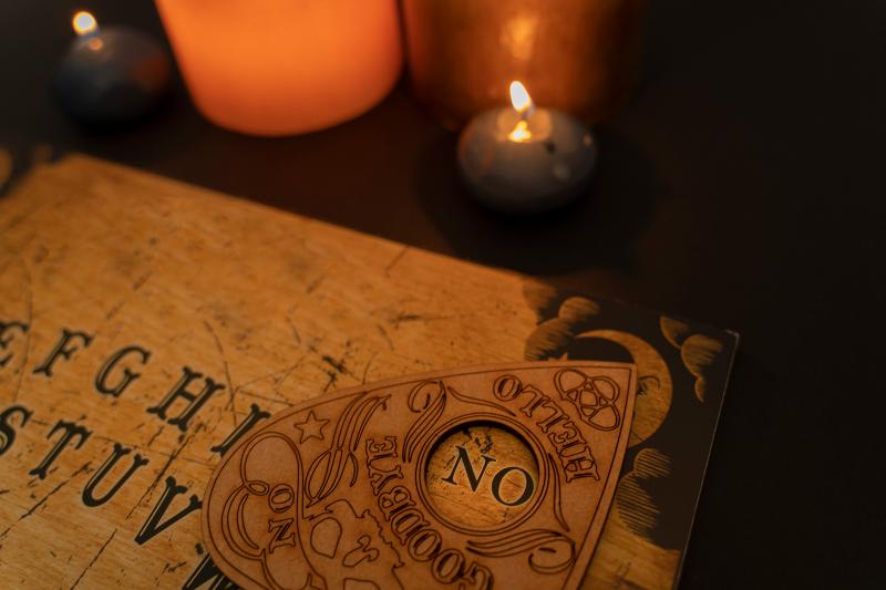 Ouija Board History Origins Of This Spiritual Device Lovetoknow