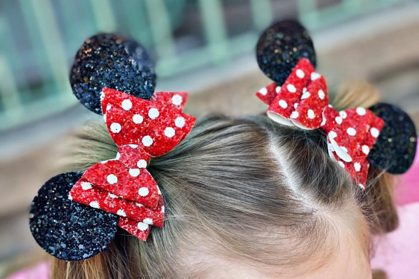 14 Minnie Mouse Party Ideas for Disney Fans of All Ages | LoveToKnow