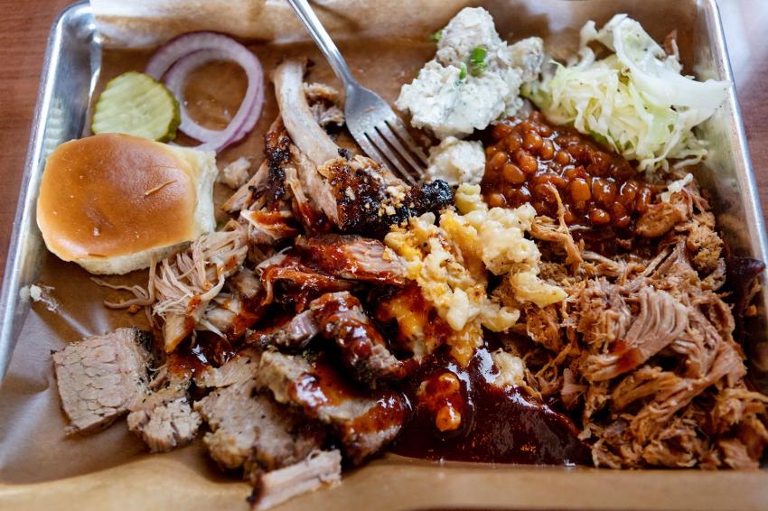 12 Western-Theme Party Ideas That Are a Galloping Good Time | LoveToKnow