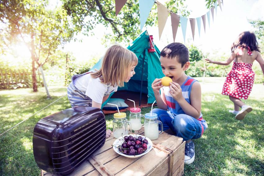 16 Kids' Spring Birthday Party Ideas for Your Little Flower or Bud ...