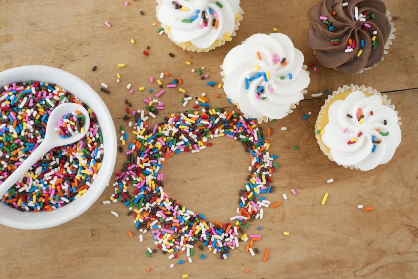 23 Effortless Cupcake Decorating Ideas for Any Celebration | LoveToKnow