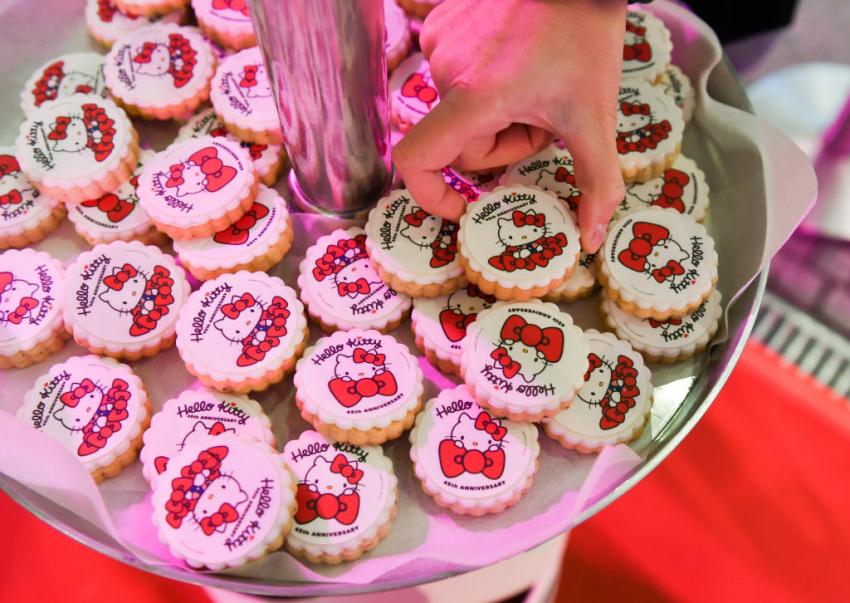 24 Hello Kitty Party Ideas for a Cute Kitten Celebration | LoveToKnow