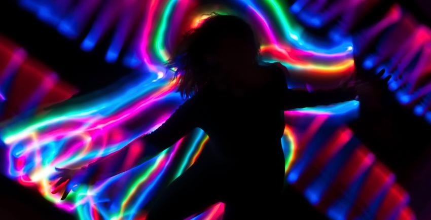 15 Neon Party Ideas Glowing With Pizzaz | LoveToKnow