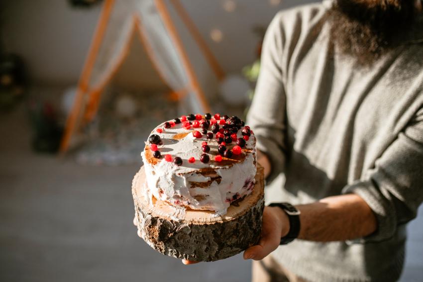 16 Princess Cake Ideas for a Royal Celebration | LoveToKnow