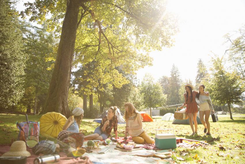 Plan a Laid-Back Event With 13 Park Birthday Party Ideas | LoveToKnow