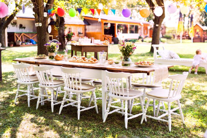 Plan a Laid-Back Event With 13 Park Birthday Party Ideas | LoveToKnow