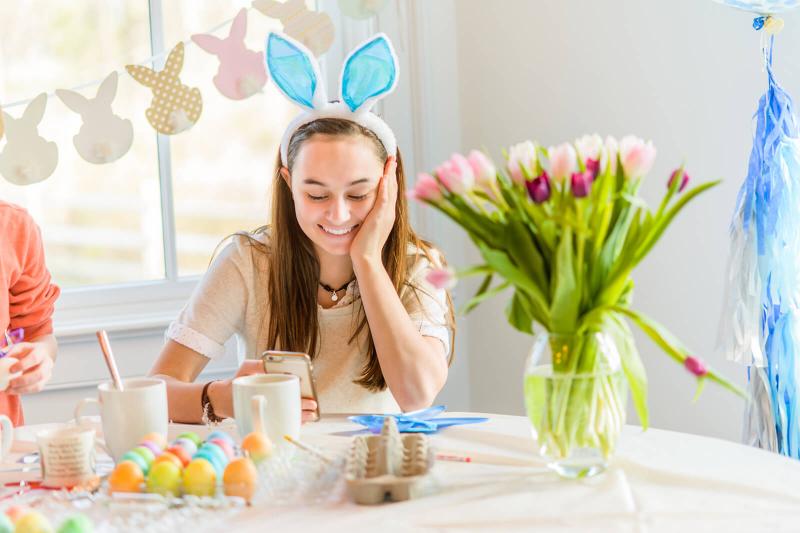 35 Ways to Wish Someone Happy Easter: From Punny to Meaningful | LoveToKnow