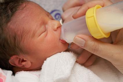 Preemie Babies and Weight Gain Strategies | LoveToKnow Health & Wellness