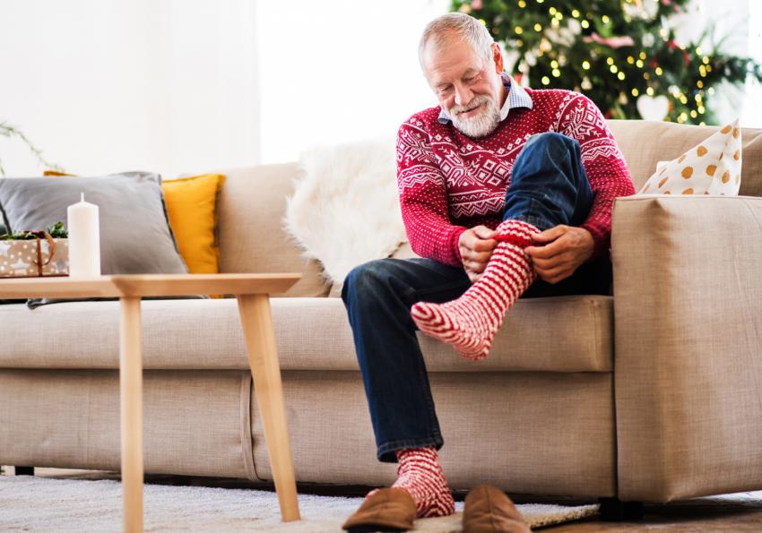 Holiday Fashions for Seniors | LoveToKnow