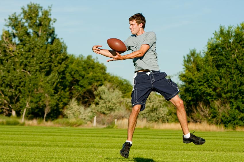Energetic Cheers and Chants for Young Football Cheerleaders | LoveToKnow