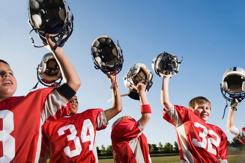 Energetic Cheers and Chants for Young Football Cheerleaders | LoveToKnow