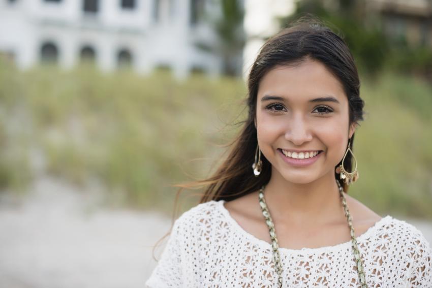 18 Senior Photo Ideas to Capture What's Unique About You | LoveToKnow