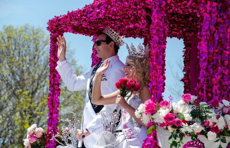 Creative Homecoming Float Ideas to Boost School Spirit | LoveToKnow