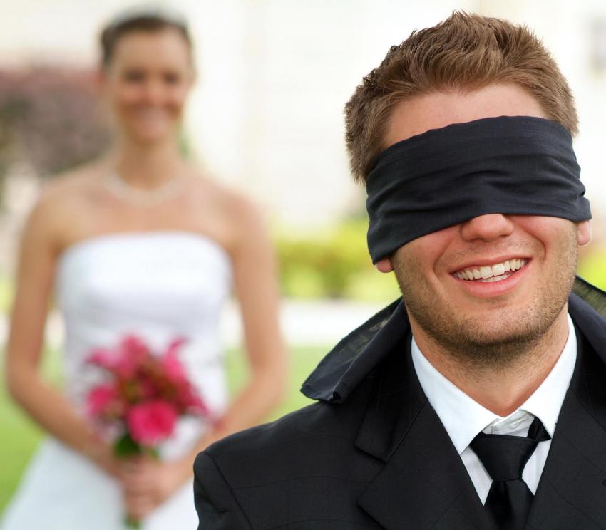 Crazy Wedding Pictures | LoveToKnow