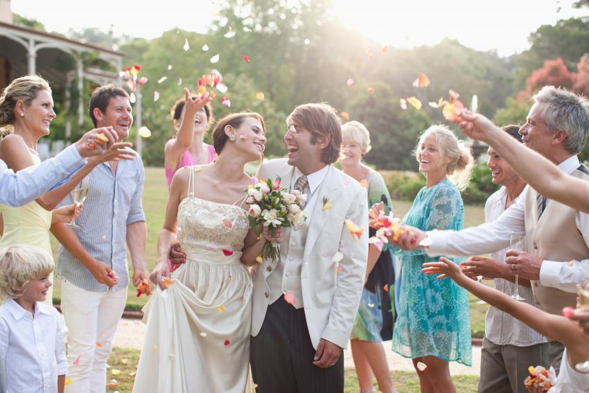 13 Ideas to Host the Small Intimate Wedding of Your Dreams | LoveToKnow
