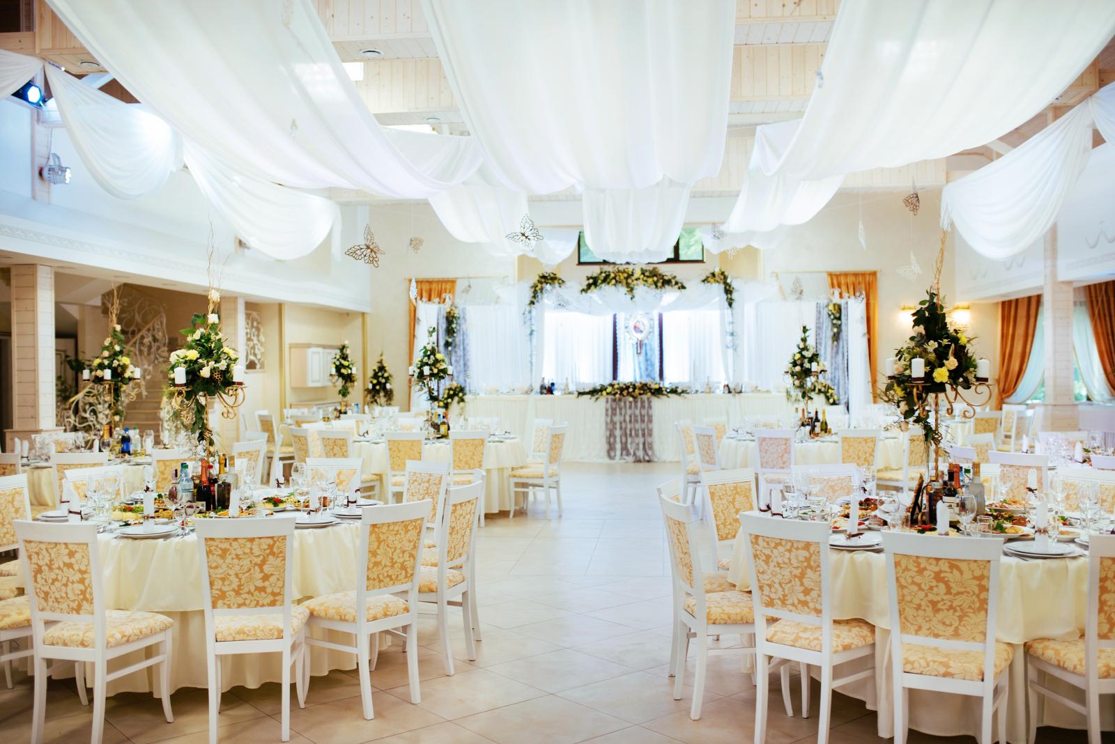 Table Layout Of A Wedding Reception LoveToKnow