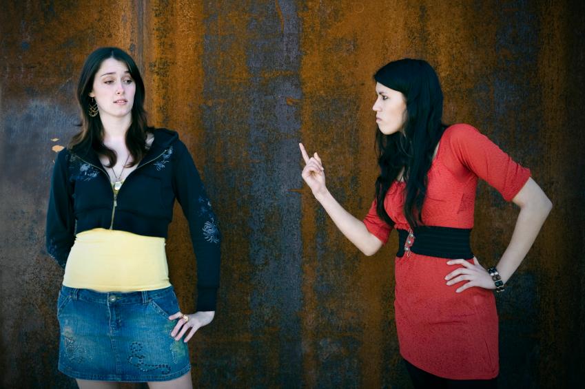 Traits of a Compulsive Liar | LoveToKnow Health & Wellness