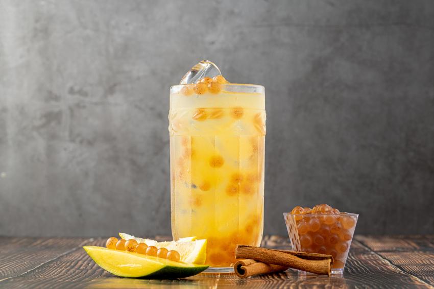 8 Boozy Boba Cocktails With a Pop of Flavor | LoveToKnow