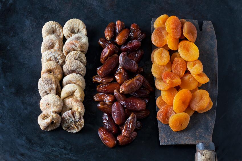 16 Warm & Seasonal Ideas for a Fall Charcuterie Board | LoveToKnow