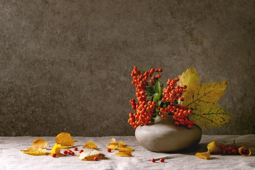 12 Fall Flower Arrangements & Tips for Using Autumn Florals | LoveToKnow