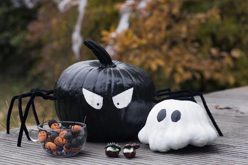 18 No-Carve Pumpkin Decorating Ideas to Spark Fall Creativity | LoveToKnow