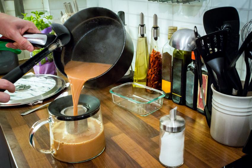 8 Authentic Homemade Chai Tea Recipes to Warm You Up | LoveToKnow