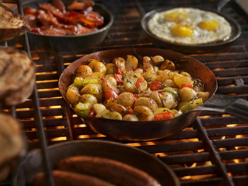 18 Breakfast Tailgate Foods That Are a Winning Combination | LoveToKnow