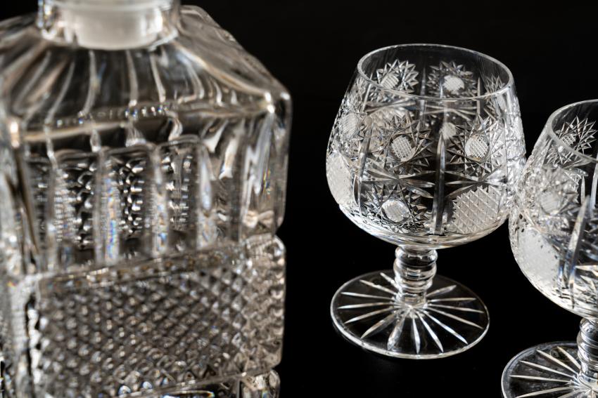 9 Old Things You Inherit That Could Be Worth Money | LoveToKnow