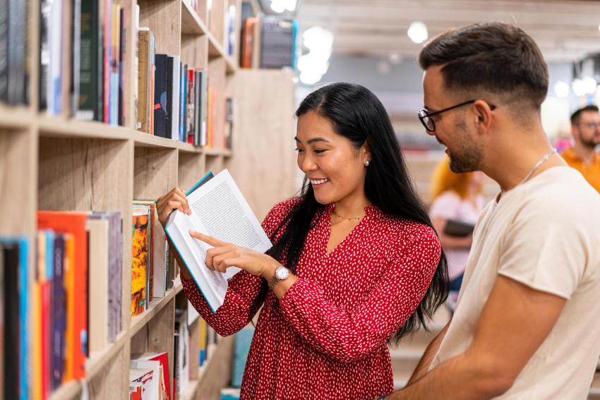 19 Things Your Librarian Wants You to Know: Secrets of the Stacks ...