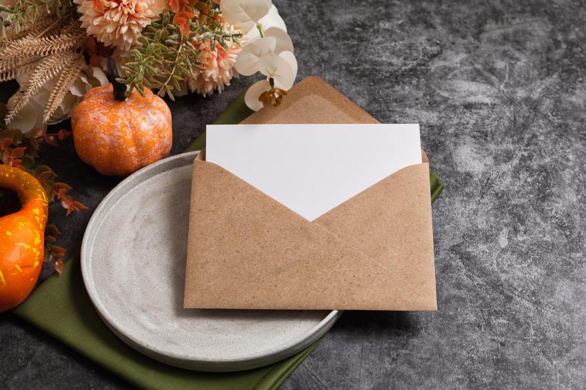 8 Ways to Focus on Gratitude This Thanksgiving | LoveToKnow