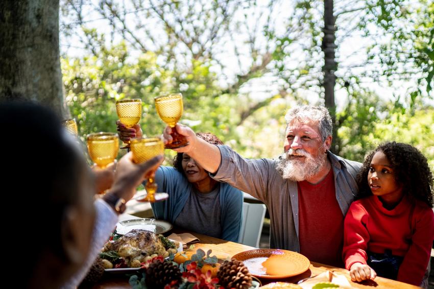 8 Ways to Focus on Gratitude This Thanksgiving | LoveToKnow