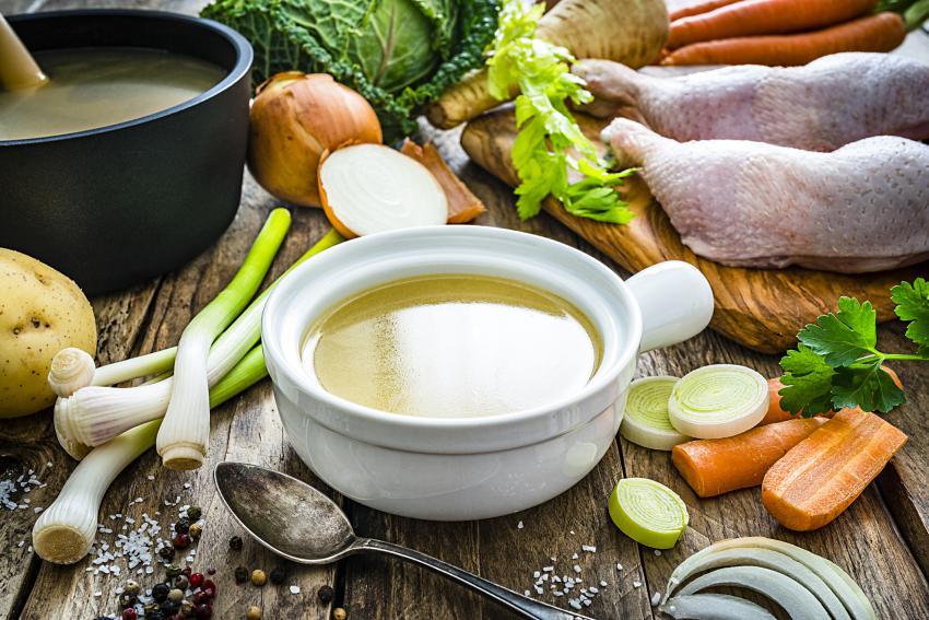 8 Make-Ahead Thanksgiving Dishes to Free Up Family Time | LoveToKnow