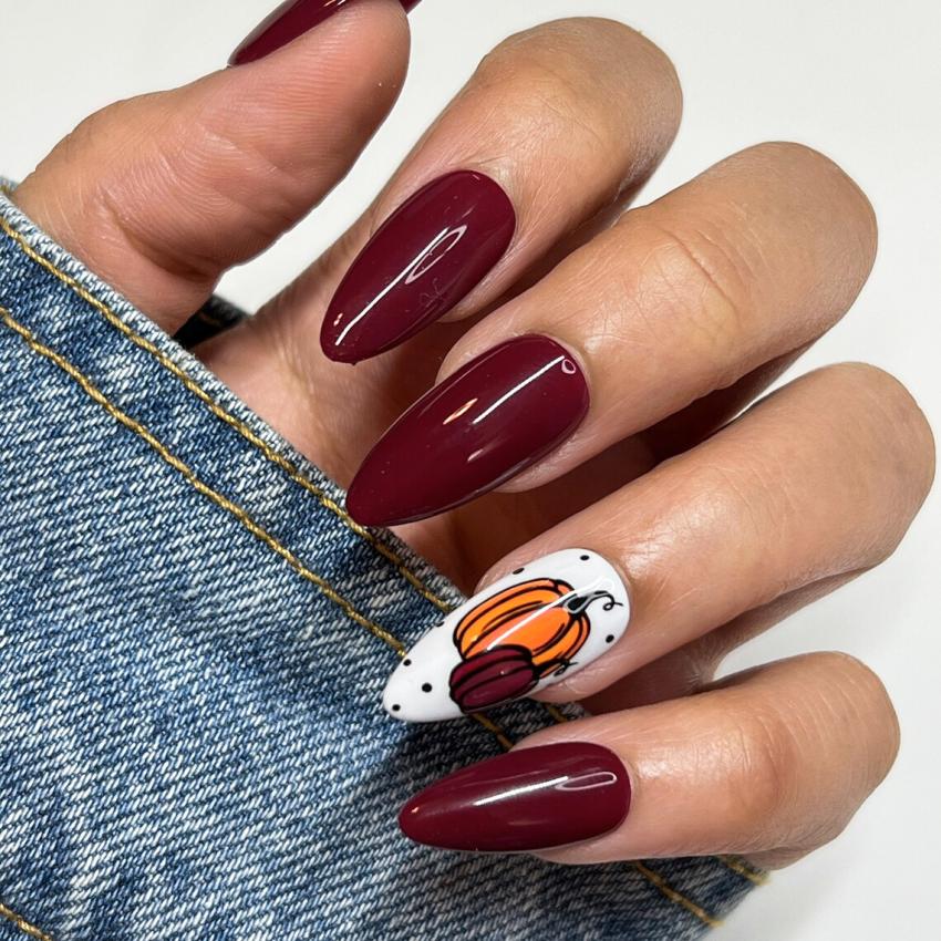 20 Fashion-Forward Thanksgiving Nail Designs to Feast Your Eyes On ...