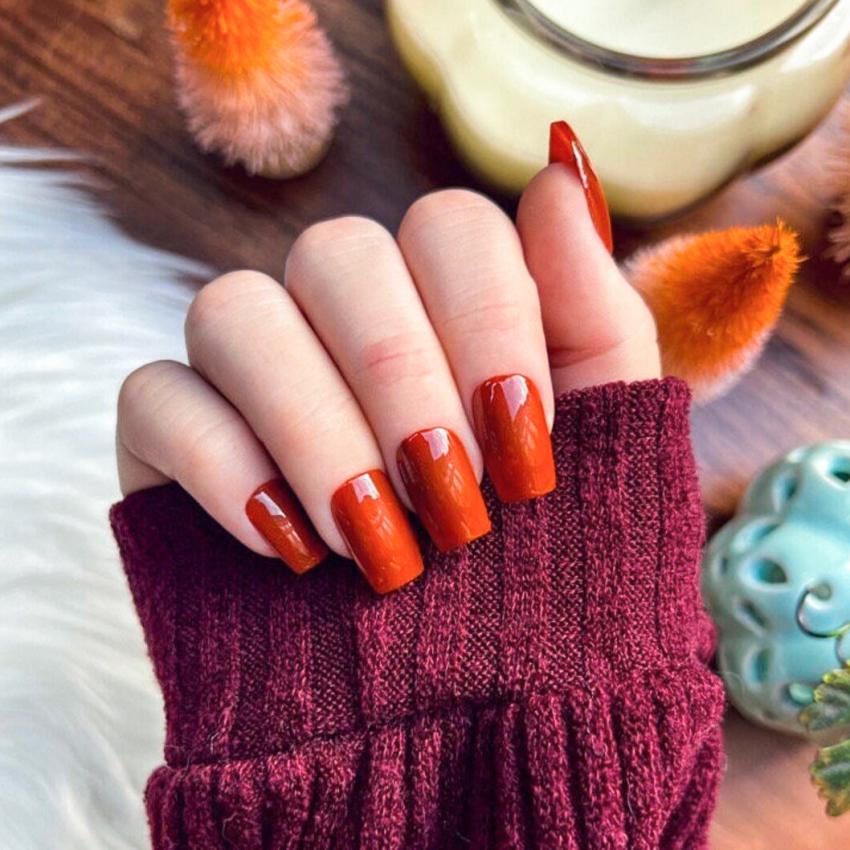 20 Fashion-Forward Thanksgiving Nail Designs to Feast Your Eyes On ...