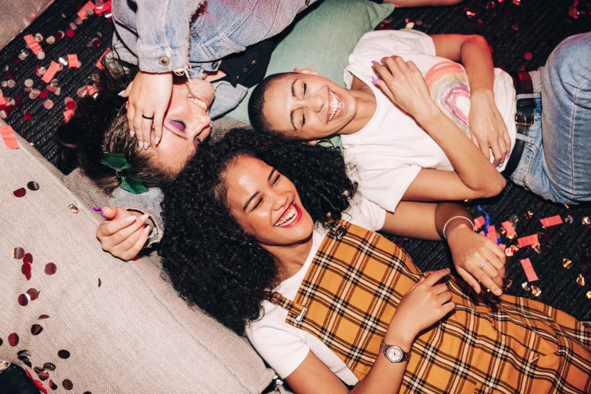 Every Zodiac Sign Ranked From Most Introverted to Extroverted | LoveToKnow