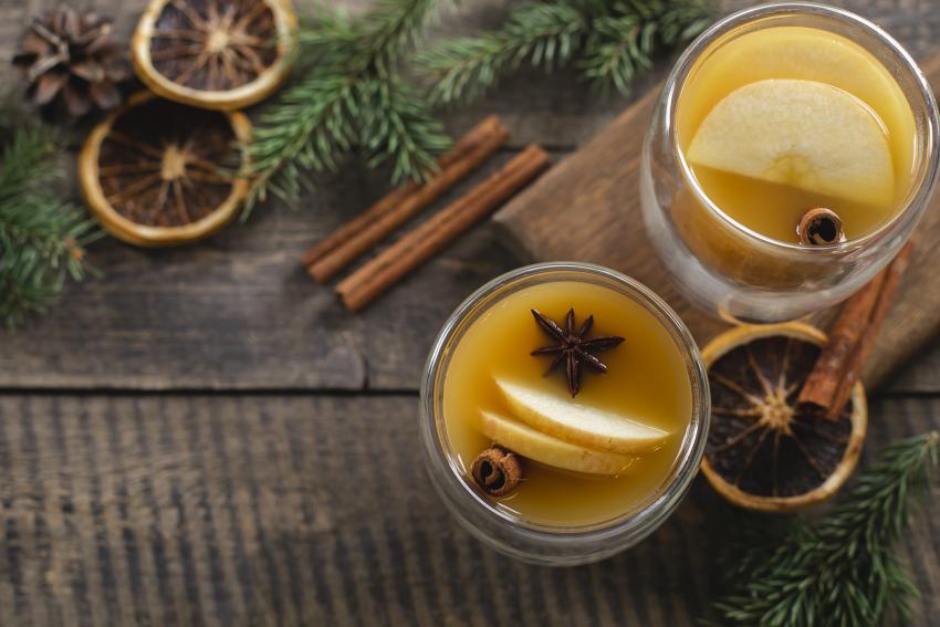 7 Hot Mocktails to Keep You Warm & Cozy All Winter Long | LoveToKnow