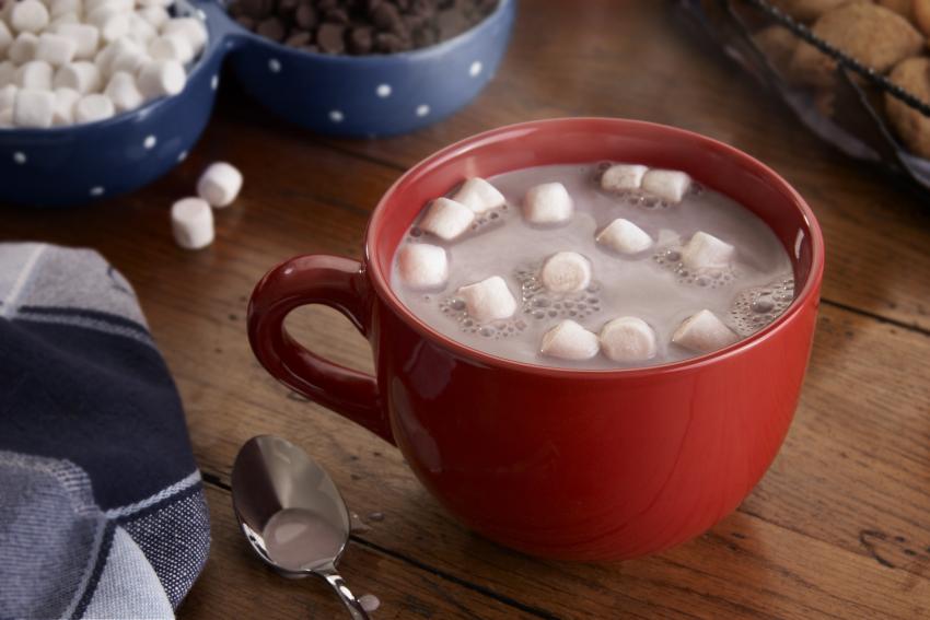 7 Hot Mocktails to Keep You Warm & Cozy All Winter Long | LoveToKnow