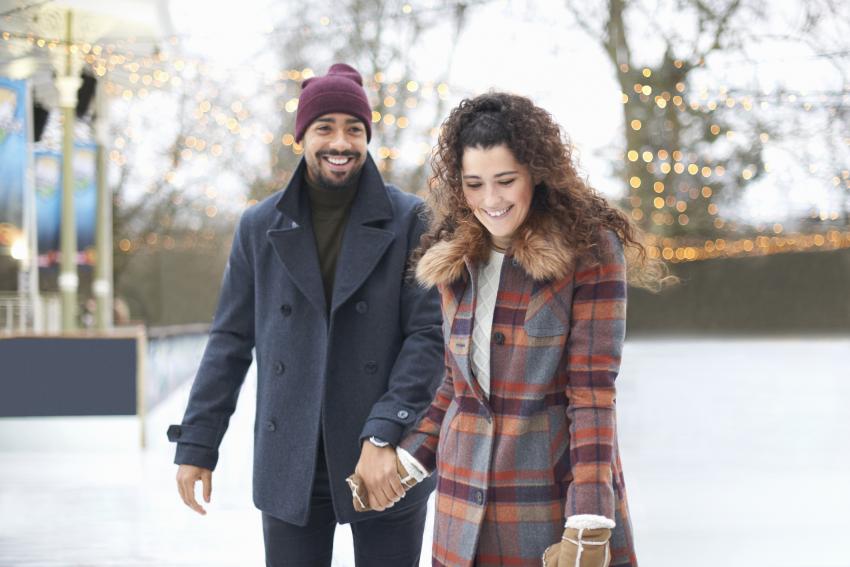 12 Romantic Christmas Date Ideas Sweeter Than Sugarplums | LoveToKnow